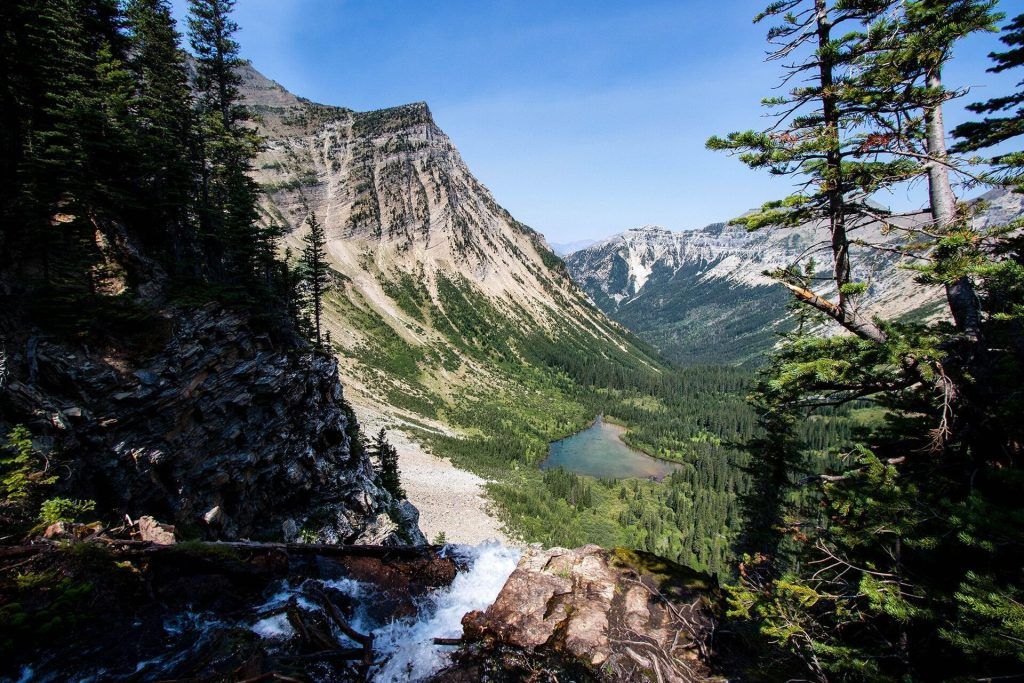 Crypt Lake, l’une des 20 randonnées les plus passionnantes - Tourisme ...