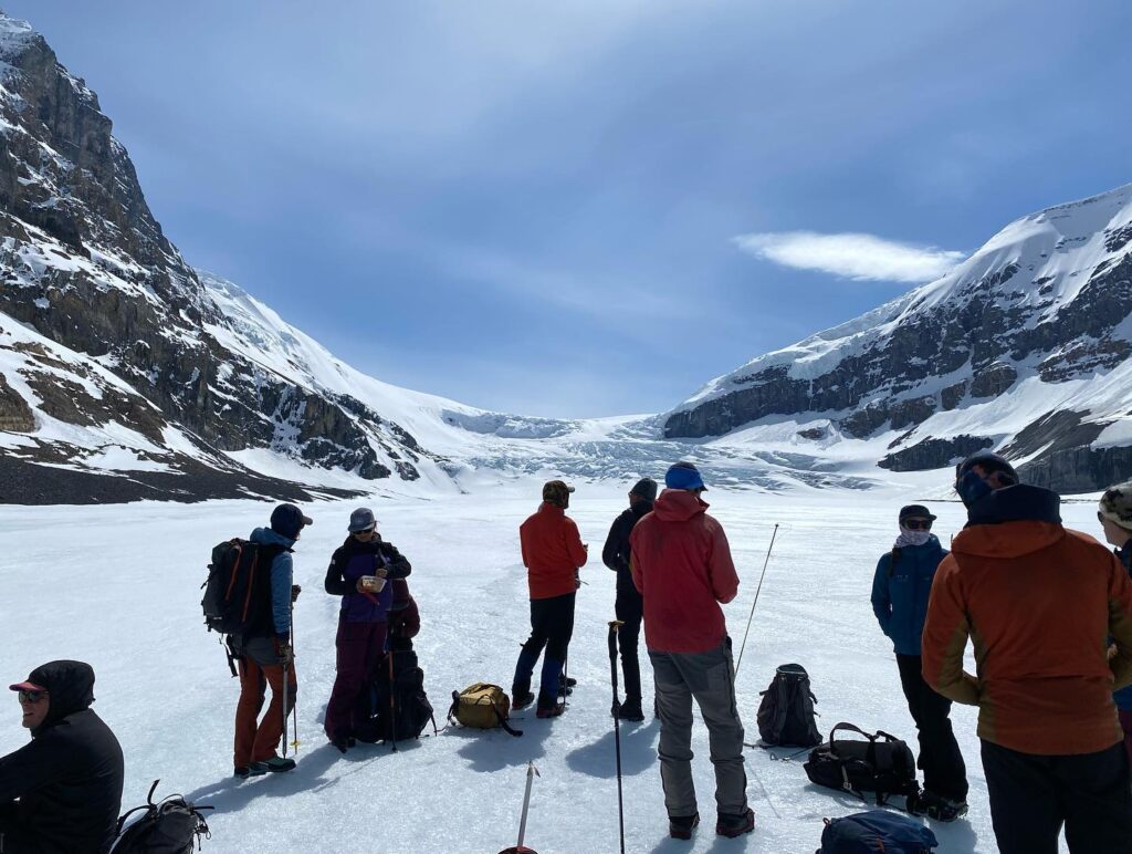 One Step into Indigenous Culture - Tourisme Alberta